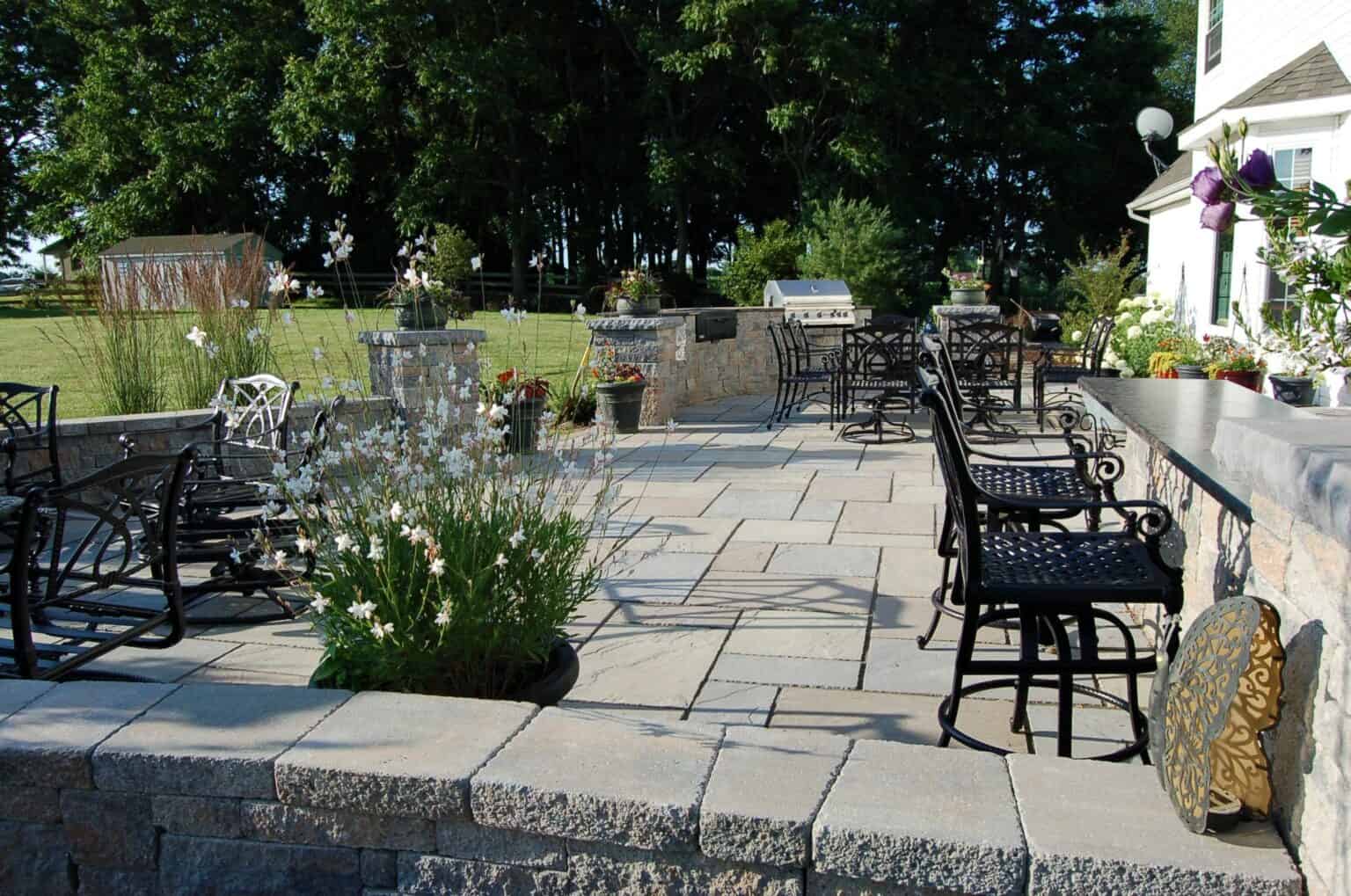 Concrete Pavers Guide: Wet Cast vs. Dry Cast